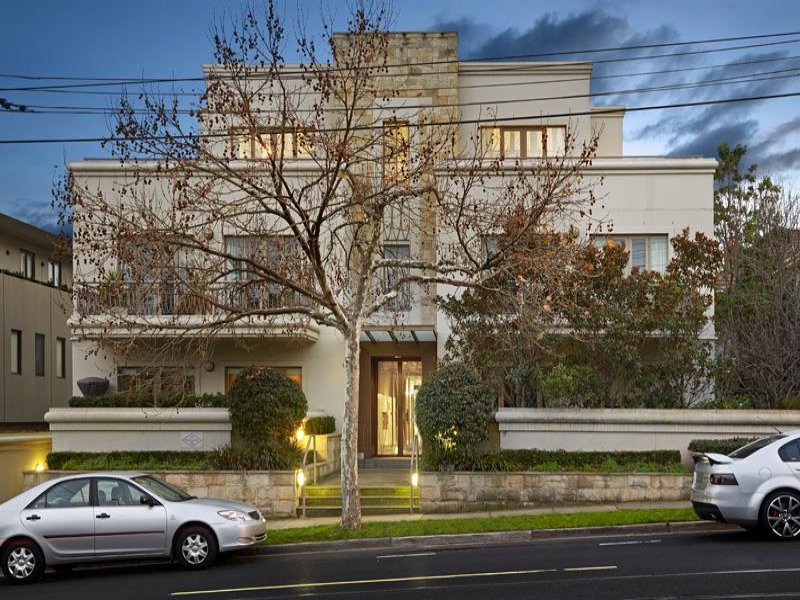 8/545 Toorak Road, Toorak, VIC 3142 - realestate.com.au