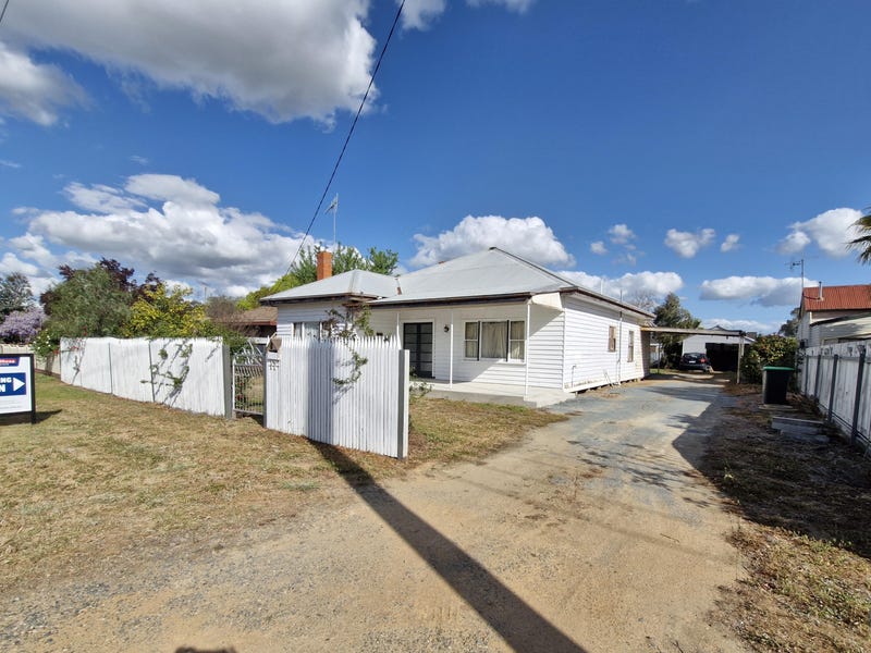 17 Swallow Street, Numurkah, Vic 3636 - Property Details