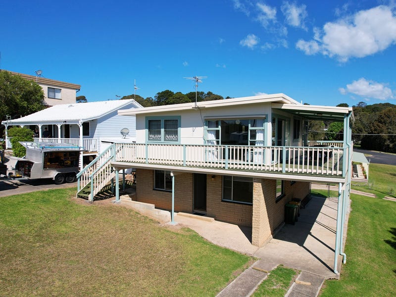 1 Dulling Street, Dalmeny, NSW 2546 - Property Details