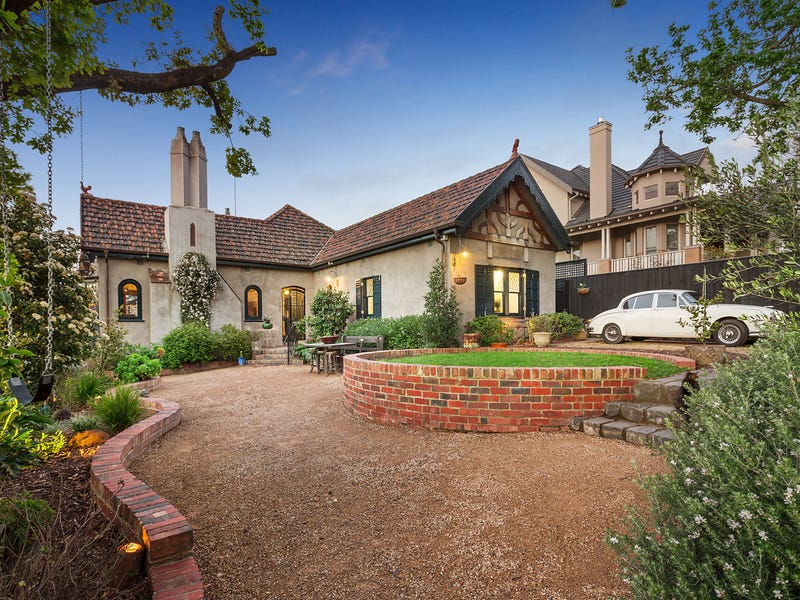 9 Crest Avenue, Deepdene, Vic 3103 - Property Details