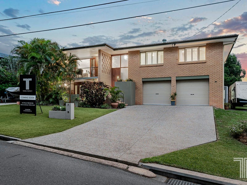 10 Salandra Street, Mansfield, Qld 4122 - Property Details