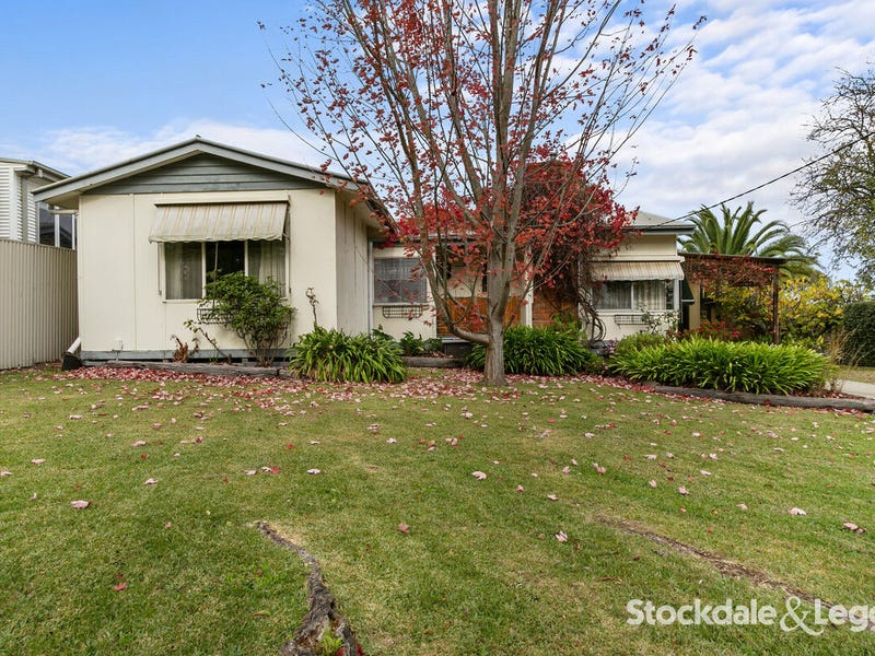 94 Commercial Road, Morwell, Vic 3840 - Property Details