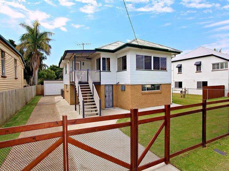 10 Adams Street, Deagon, Qld 4017 - Property Details