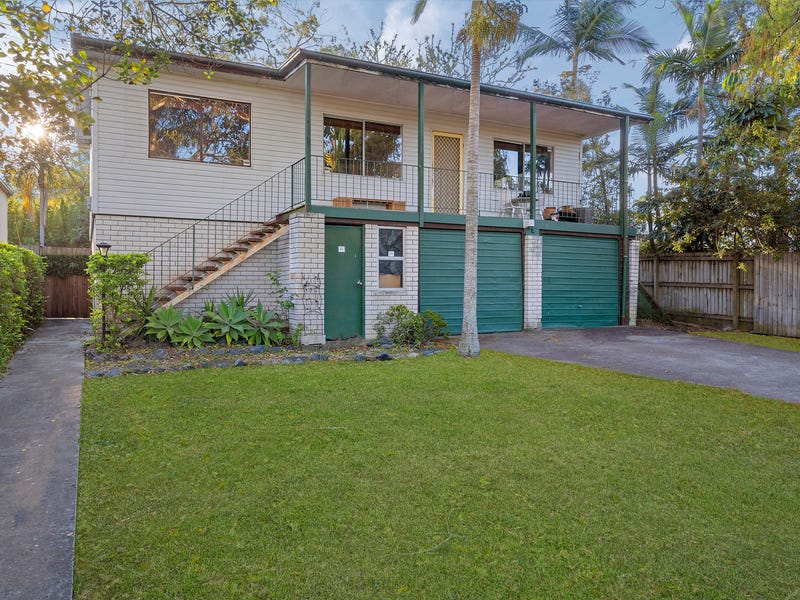 18 Spruce Street, Kingston, Qld 4114 - Property Details