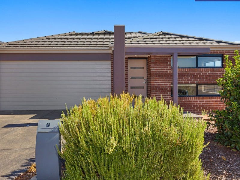2 Rona Road, Point Cook, VIC 3030 - realestate.com.au