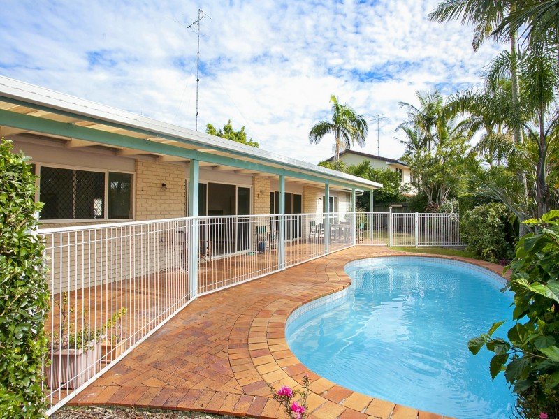 12 Safari Street, Noosa Heads, QLD 4567 - realestate.com.au
