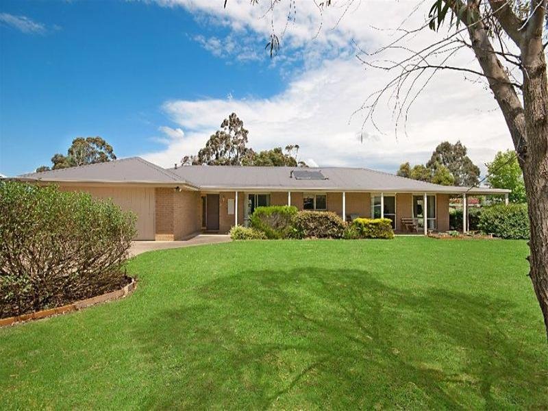 82 Kent Road, Hamilton, VIC 3300 - realestate.com.au