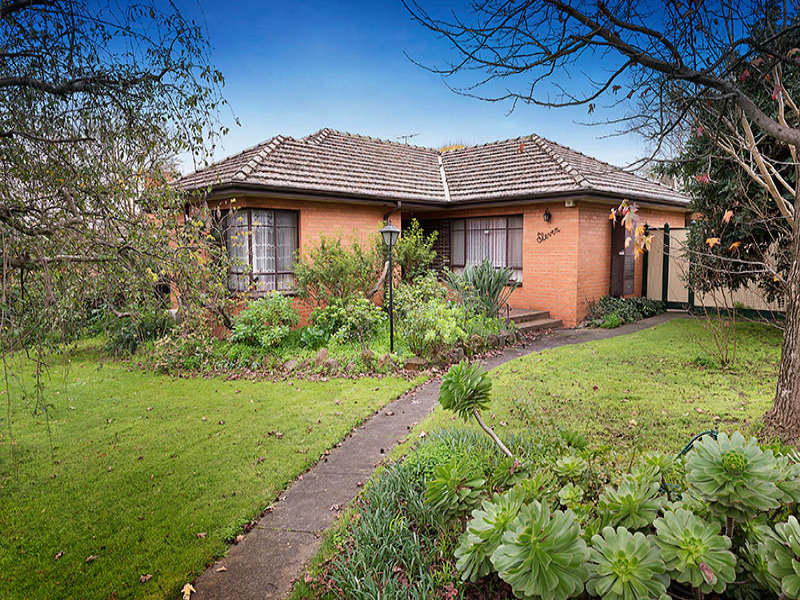 11 Ross Street, Doncaster East, VIC 3109 - realestate.com.au