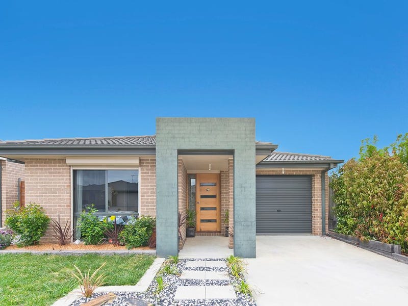 18 Elia Ware Cres, Bonner, ACT 2914 - realestate.com.au