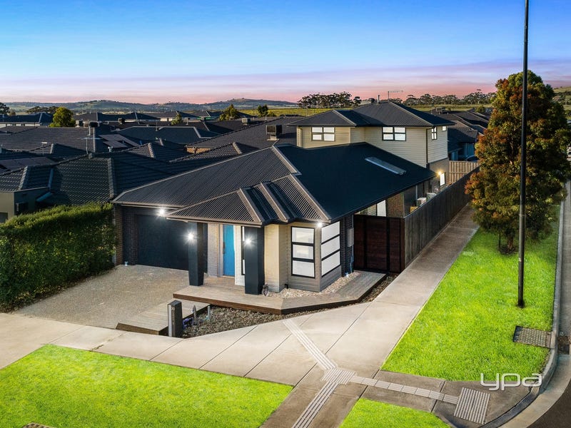 30 Showman Drive, Diggers Rest, VIC 3427 - realestate.com.au