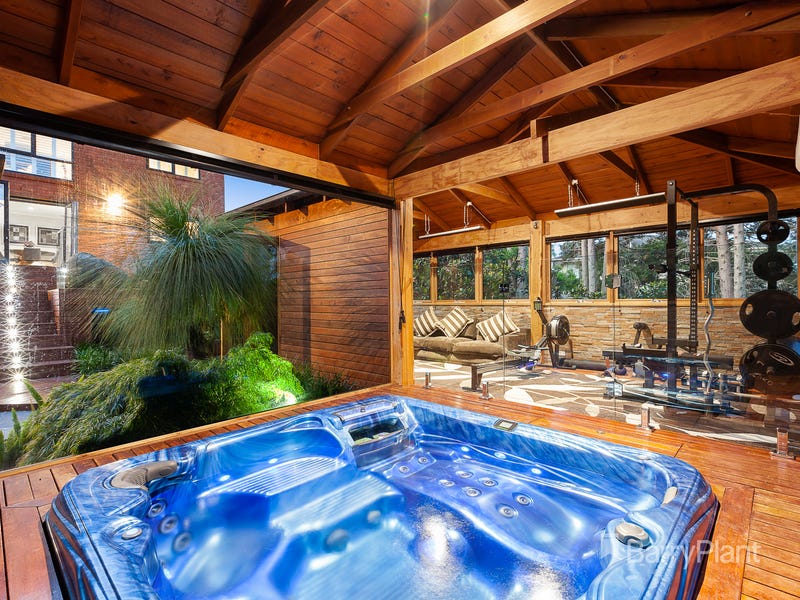 5 Woodlands Edge, Templestowe, VIC 3106 - realestate.com.au