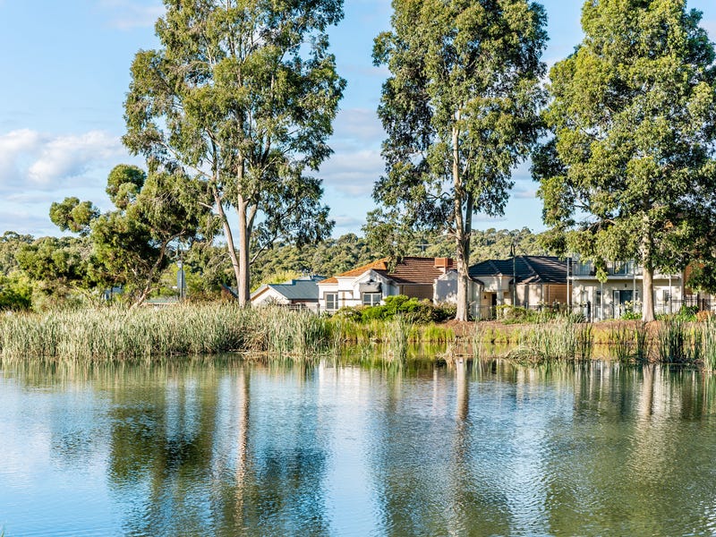 1 Lakeside Court, Greenwith, SA 5125 - Property Details