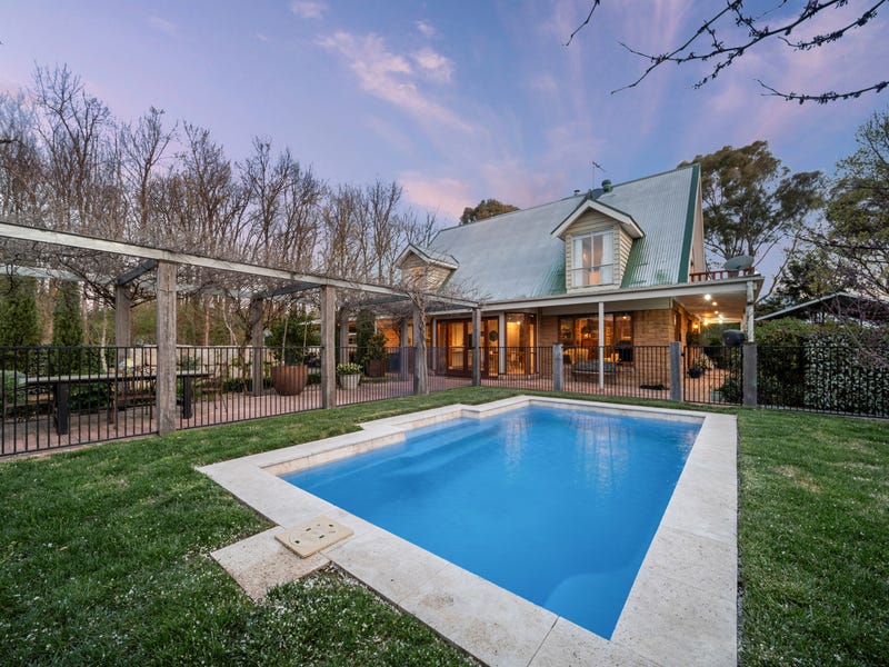 15 Gundaroo Terrace, Gundaroo, NSW 2620 - Property Details