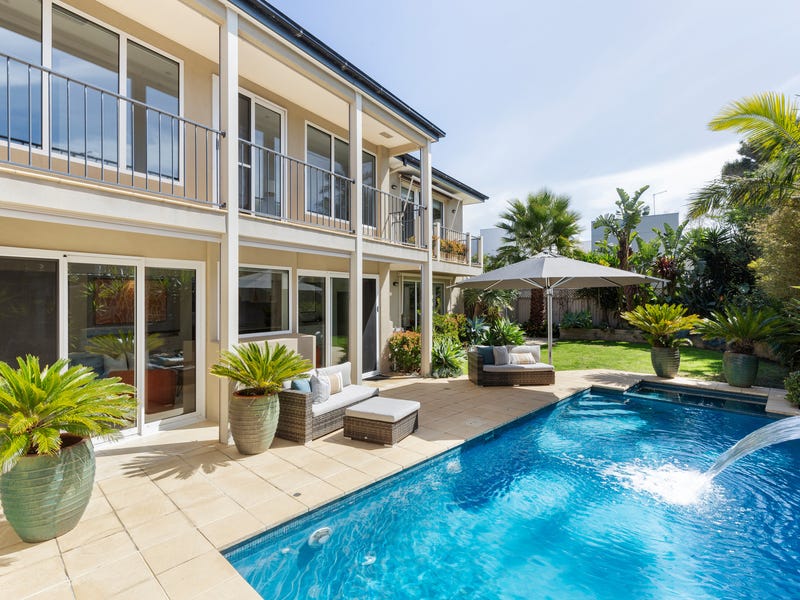 13 Huntingfield Rd, Brighton, Vic 3186 - Property Details