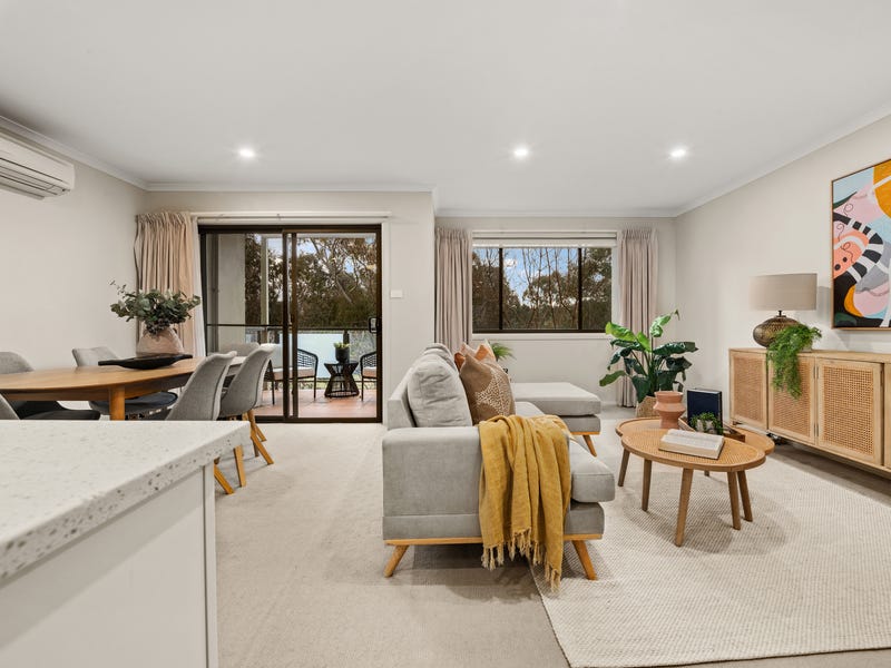 15/120 Athllon Drive, Greenway, ACT 2900 - Property Details