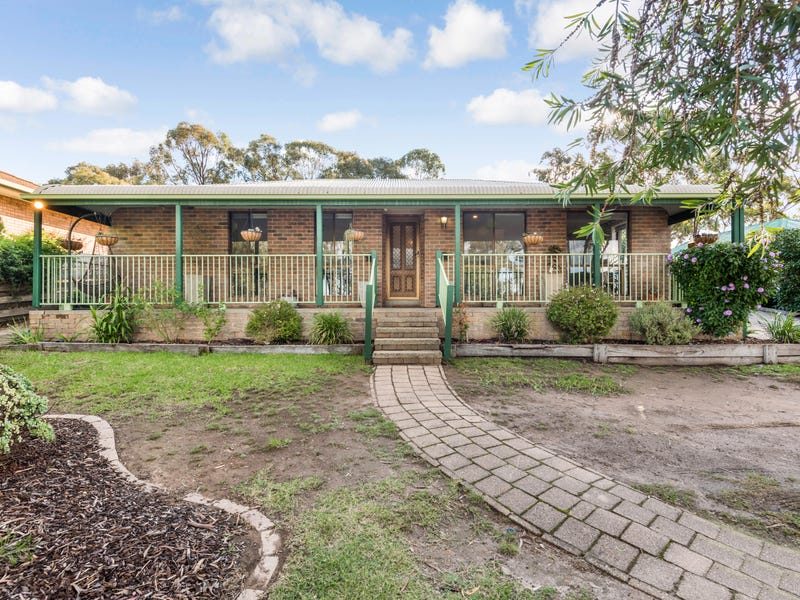20 Timbarra Drive, Golden Square, VIC 3555 - realestate.com.au