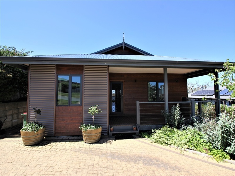 10 Russell Rise, Denmark, WA 6333 - Property Details