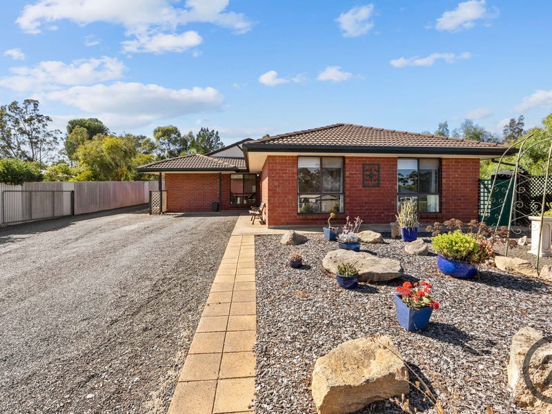 64 Old Adelaide Road, Kapunda, SA 5373 - realestate.com.au