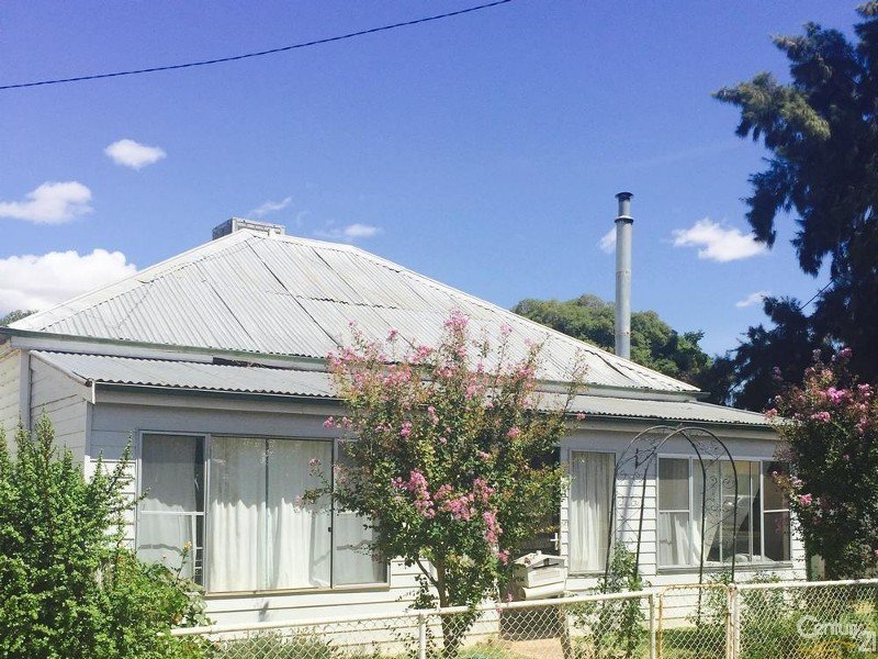5 Myrtle Street, Gilgandra, NSW 2827 - realestate.com.au