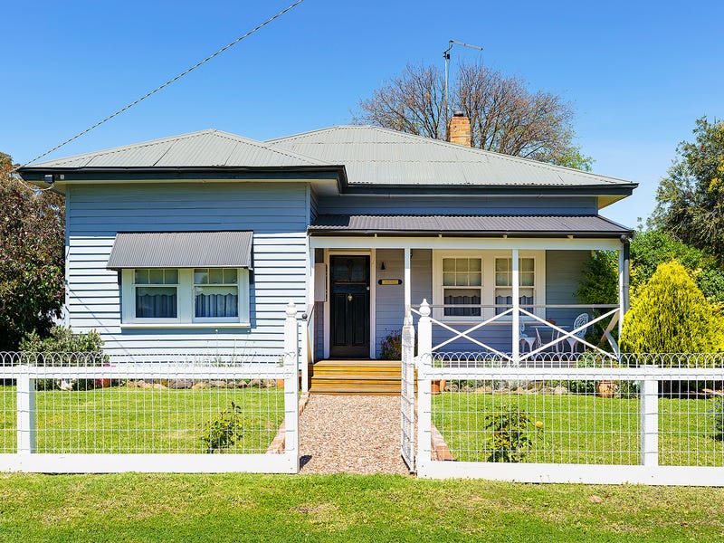 13 Thompson Street, Dunolly, Vic 3472 - Property Details
