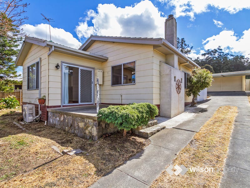 67 Main Road, Tyers, Vic 3844 - Property Details