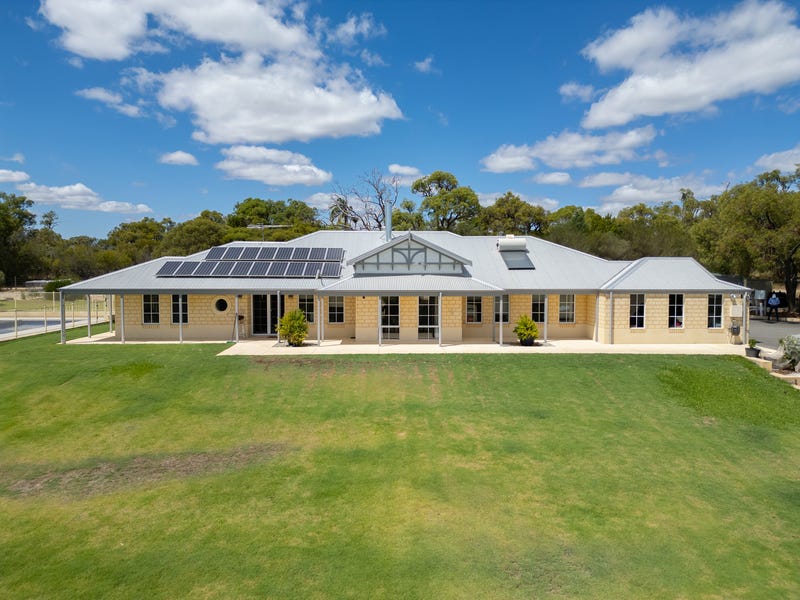 138 The Horseshoe, Wandi, WA 6167 - Property Details