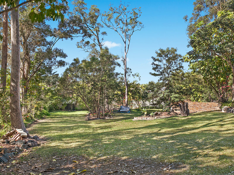 6 Woodlands Way, Parkwood, QLD 4214 - realestate.com.au