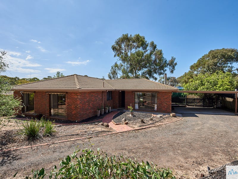 16 Sherman Cres, Spring Gully, VIC 3550 - realestate.com.au