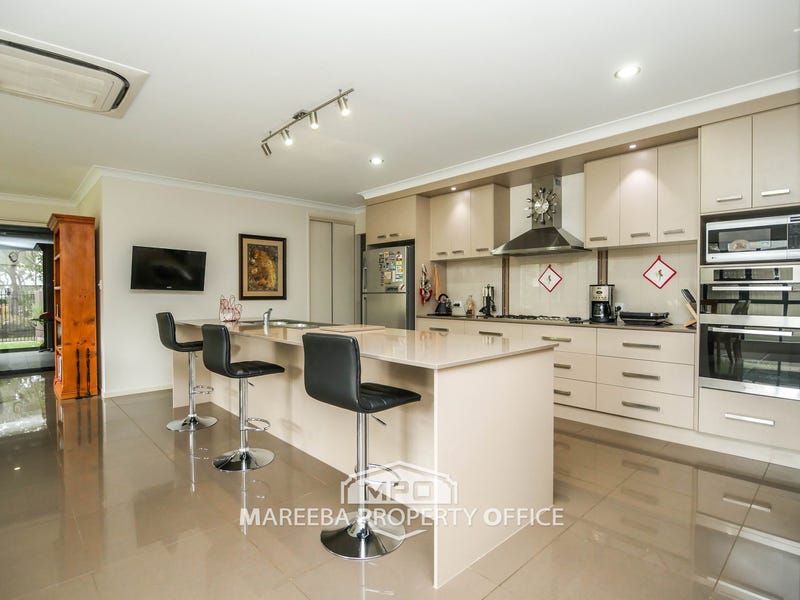26 Amaroo Drive, Mareeba, Qld 4880 - Property Details