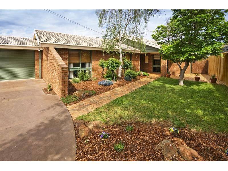 29 Manorvale Parade, Werribee, Vic 3030 - Property Details