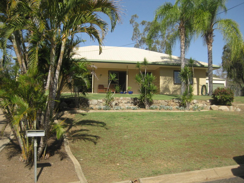 9 HARDACRE CRT, Clermont, Qld 4721 - Property Details