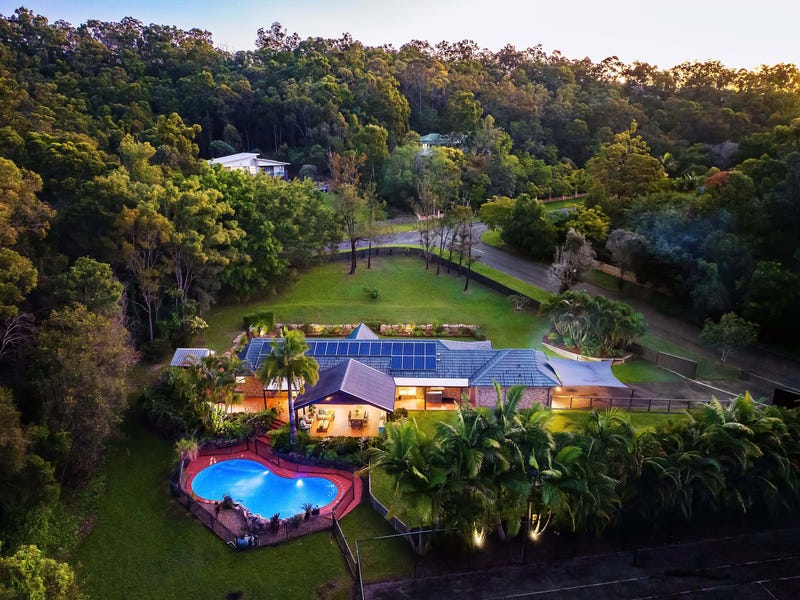 18 Canopy Drive, Bonogin, Qld 4213 - Property Details
