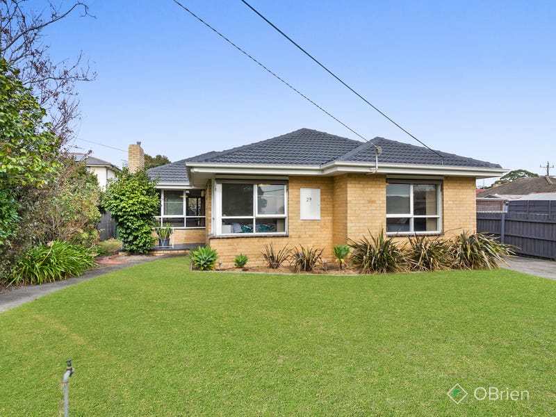 29 Macorna Street, Frankston, Vic 3199 - Property Details