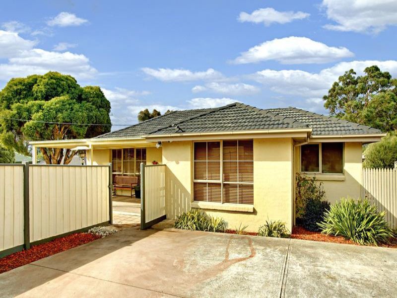 449-dorset-road-croydon-vic-3136-realestate-au