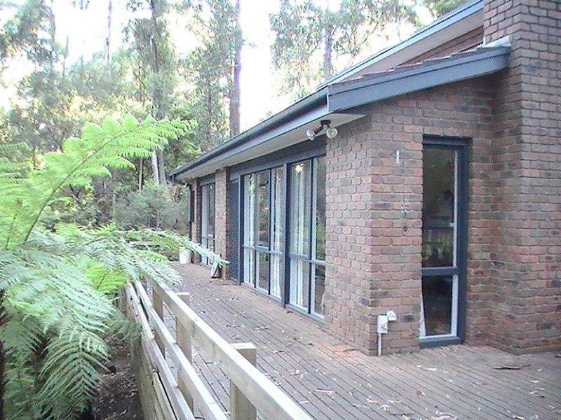 98-100 Inverness Road, Kalorama, VIC 3766 - realestate.com.au