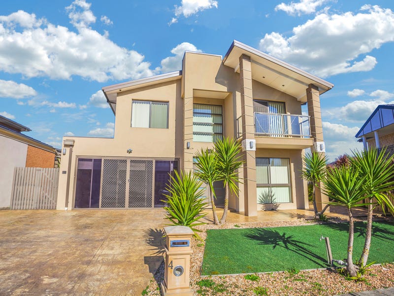 4 Adare Rise, Roxburgh Park, VIC 3064 - realestate.com.au