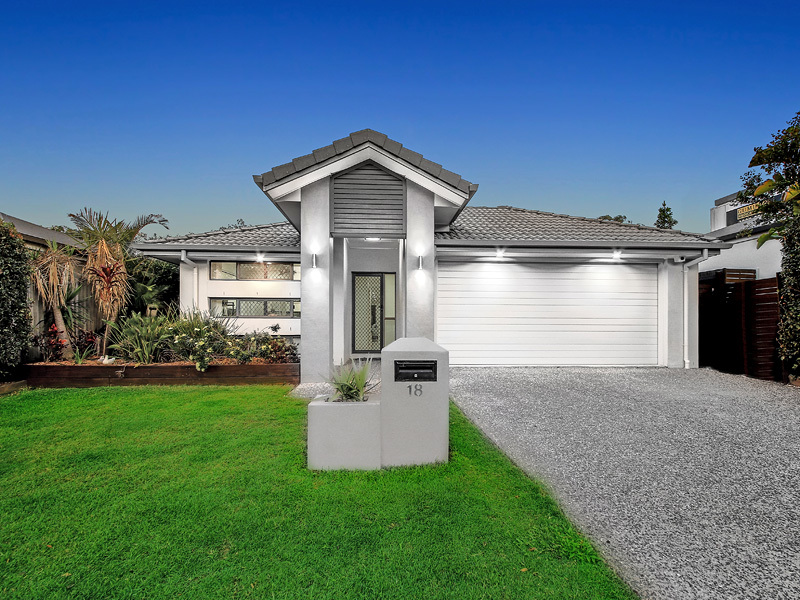 18 Saltburn Place, Wakerley, Qld 4154 - Property Details