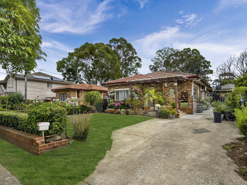 30 Bransgrove Rd, Revesby, NSW 2212 - Property Details