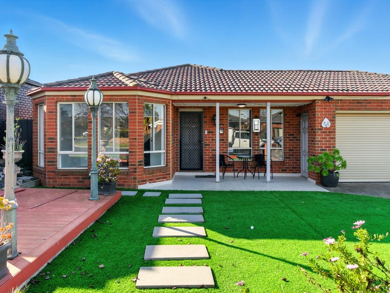 11 Lady Penrhyn Drive, Wyndham Vale, VIC 3024 - realestate.com.au