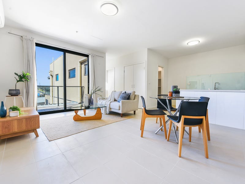 202/1165 Stud Road, Rowville, Vic 3178 - Property Details