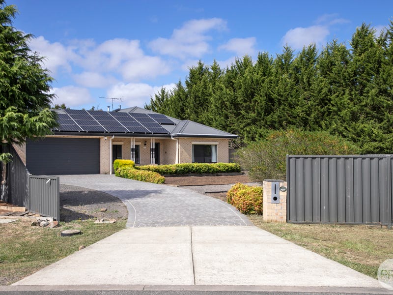 20 Lay Court, Ballan, Vic 3342 - Property Details