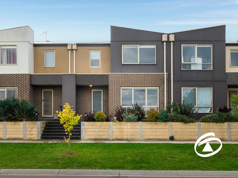 65 Atlantic Drive, Pakenham, Vic 3810 - Property Details