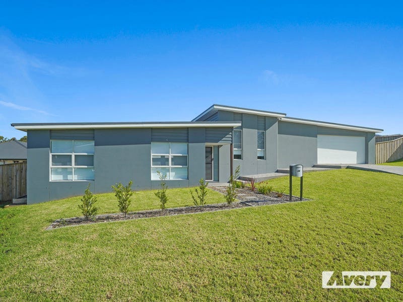 13 Guy Close, Greta, NSW 2334 - realestate.com.au