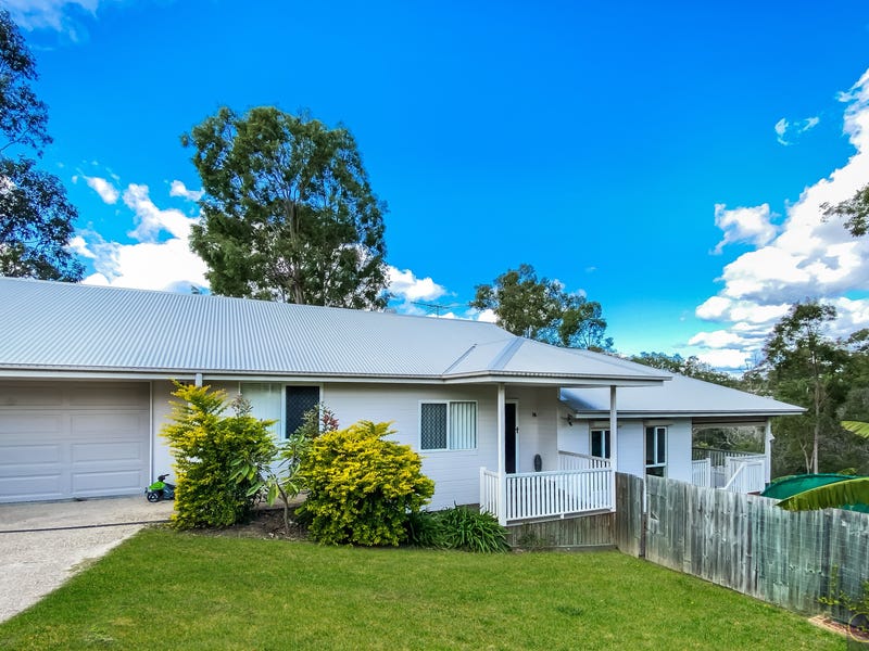 15 Shallow Bay Drive, Springfield Lakes, Qld 4300