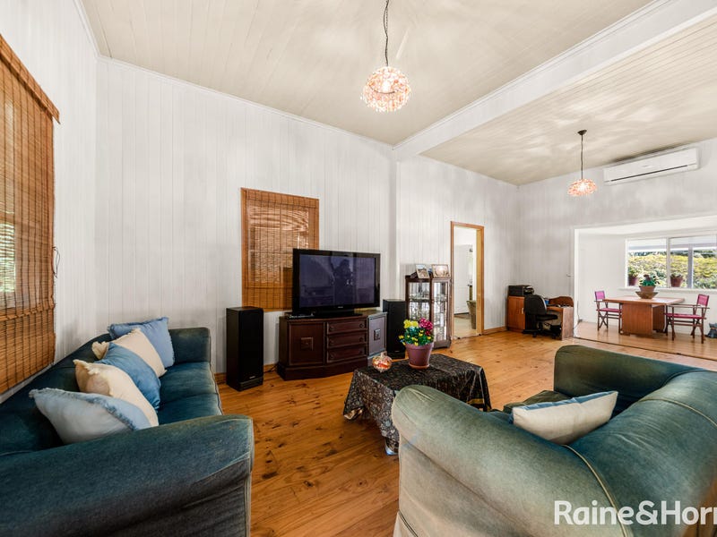 6 George Street, Cooran, Qld 4569 - Property Details