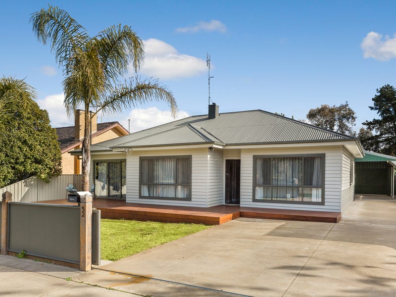 52 Adam Street, Golden Square, VIC 3555 - realestate.com.au