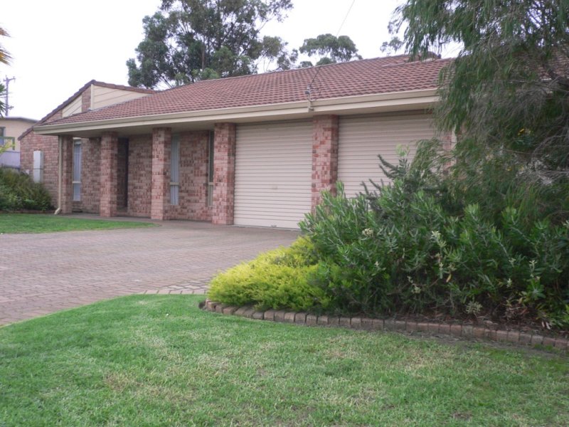 11 Cooma Court, Yakamia, WA 6330 - realestate.com.au