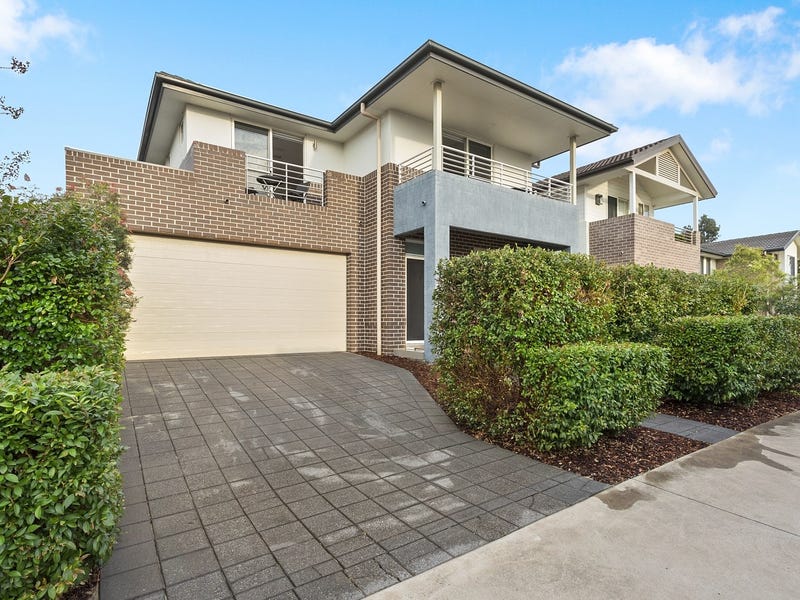 8 Riverbank Drive, Kellyville Ridge, NSW 2155 - realestate.com.au