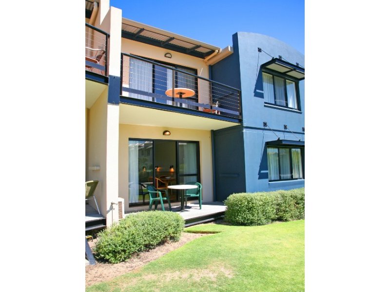 42/1 Resort Place, Gnarabup, WA 6285 - Property Details