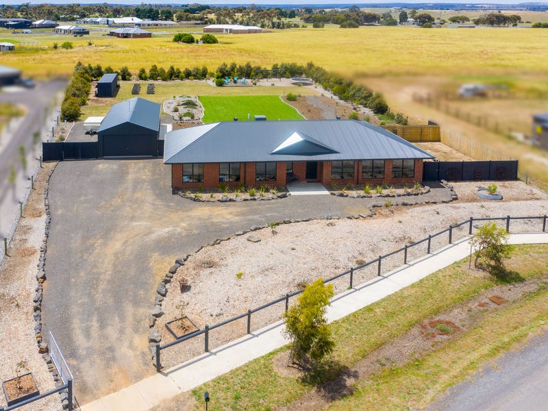 9 Ridge Court, Lethbridge, Vic 3332 - Property Details